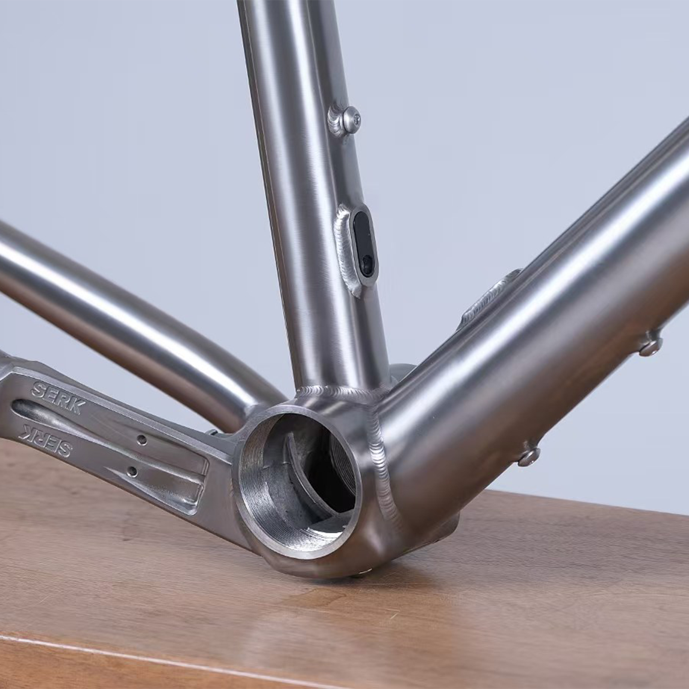 Serk A21 “The Dissident” Titanium Gravel Bike Frameset – Panda Podium