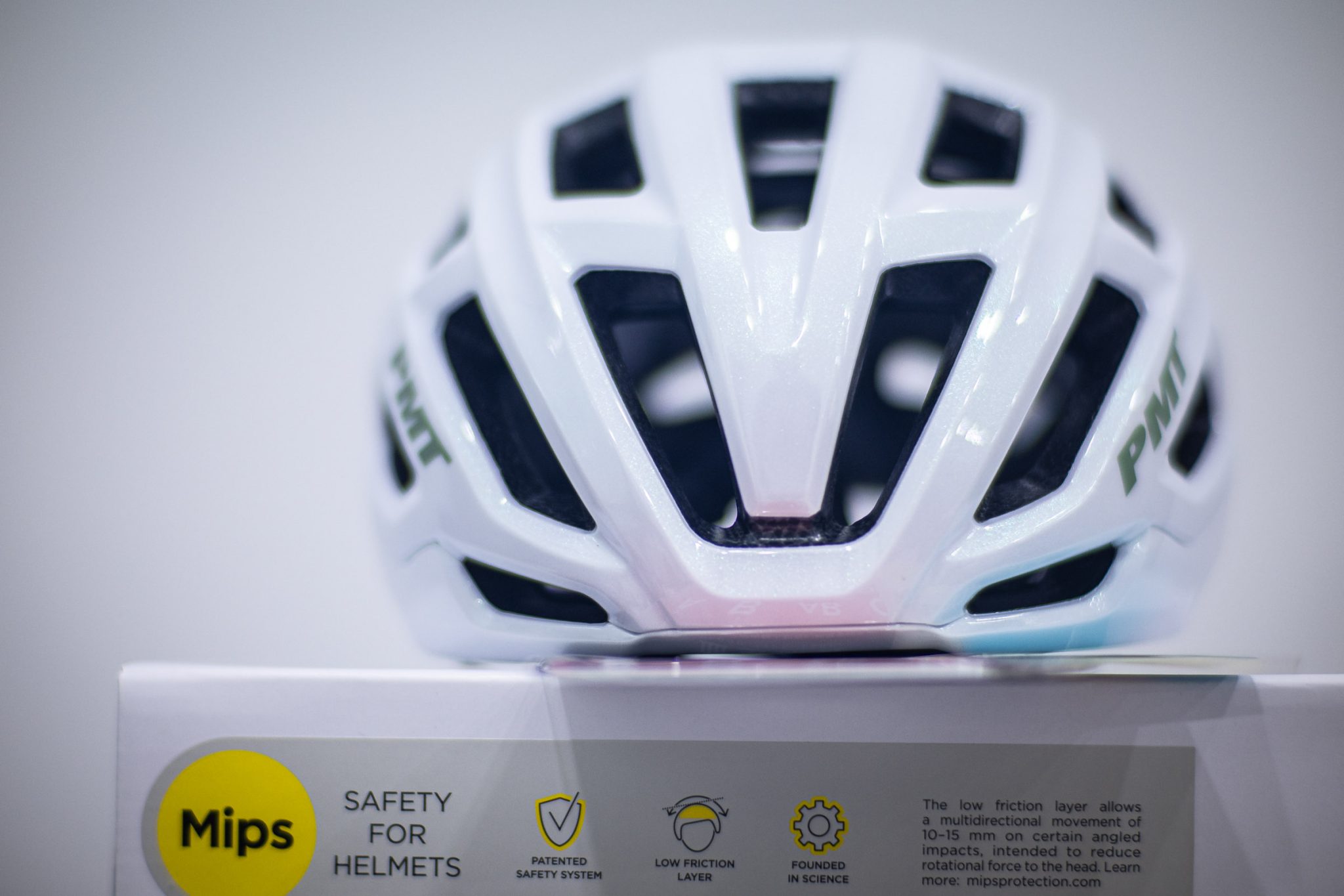 PMT Elegant MIPS Road Bike Helmet – Panda Podium