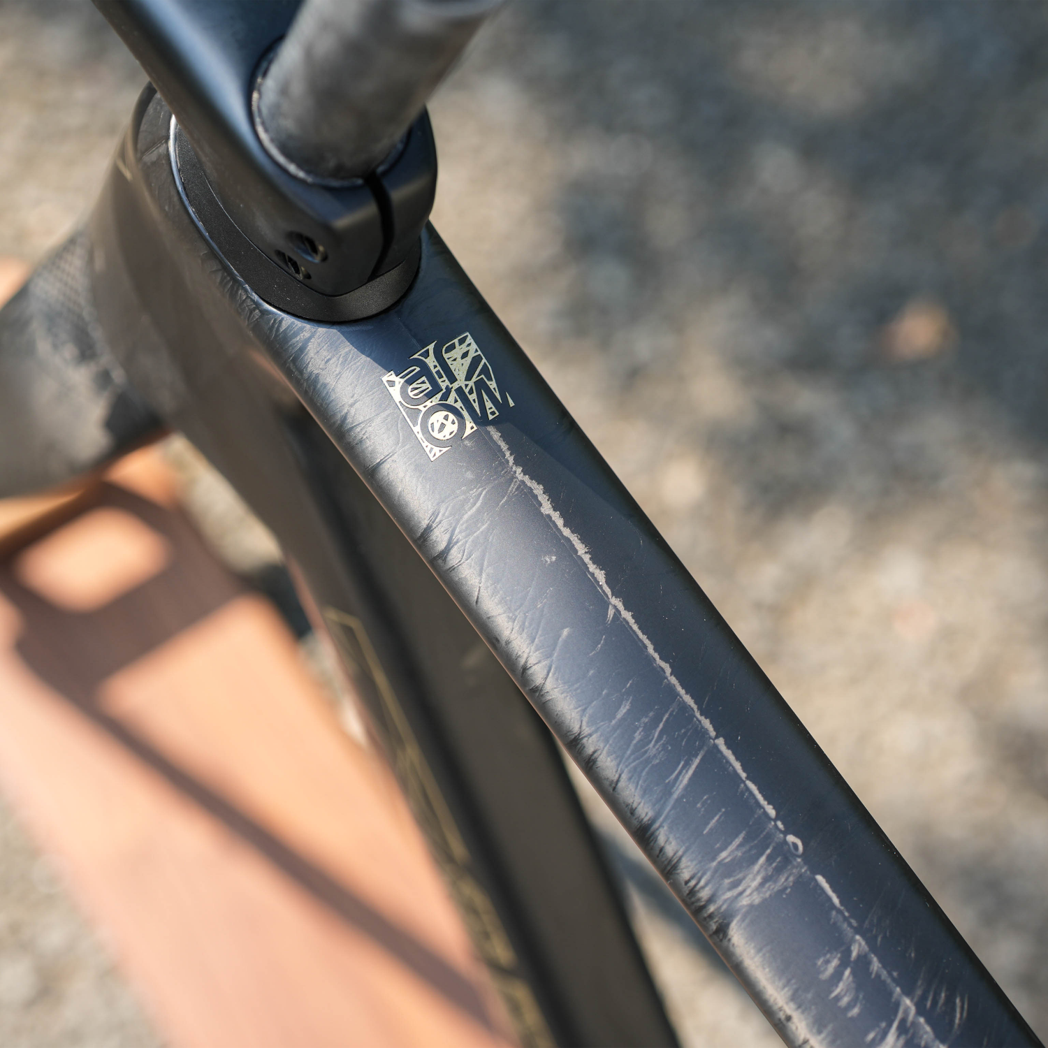 TAVELO Arow Road Bike ULTRALIGHT Edition – Panda Podium