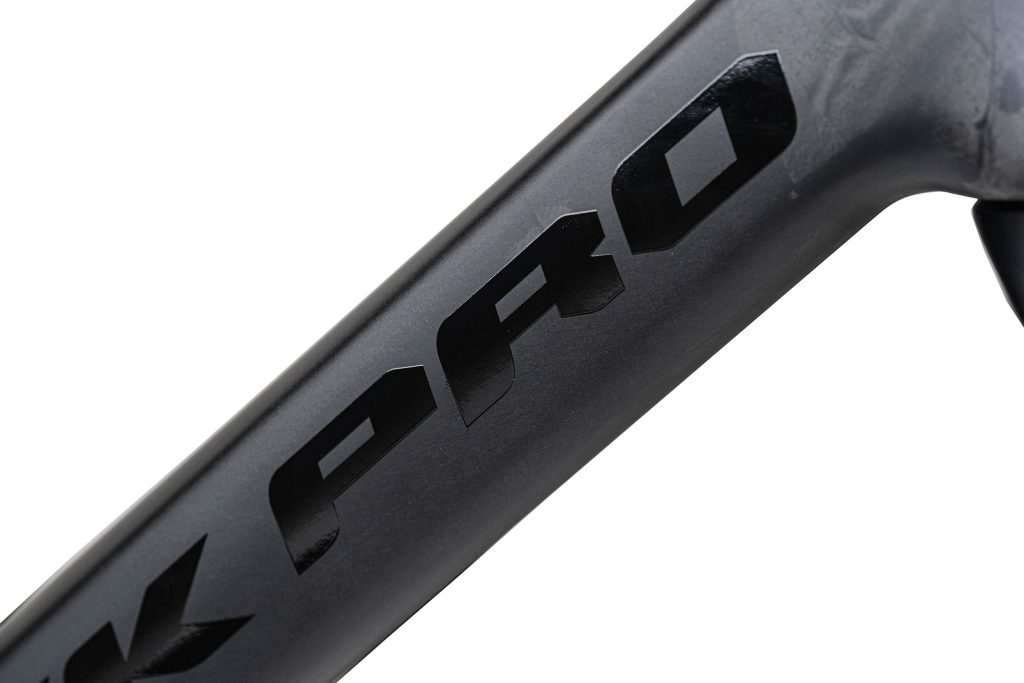 QUICK PRO AR:One Carbon Road Bike Frameset – Panda Podium