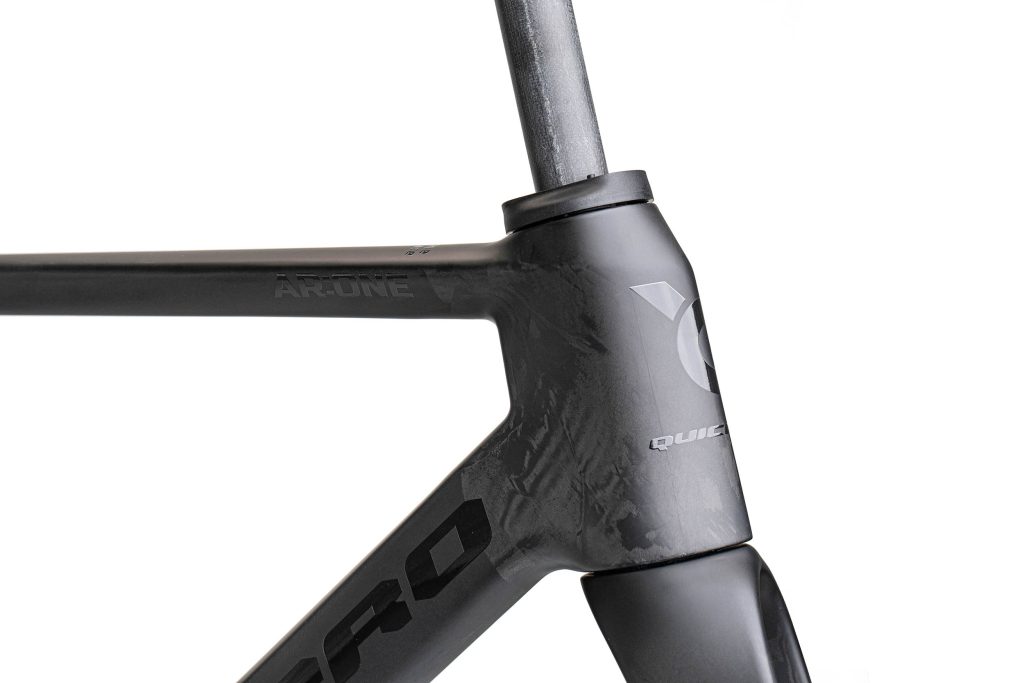 QUICK PRO AR:One Carbon Road Bike Frameset – Panda Podium