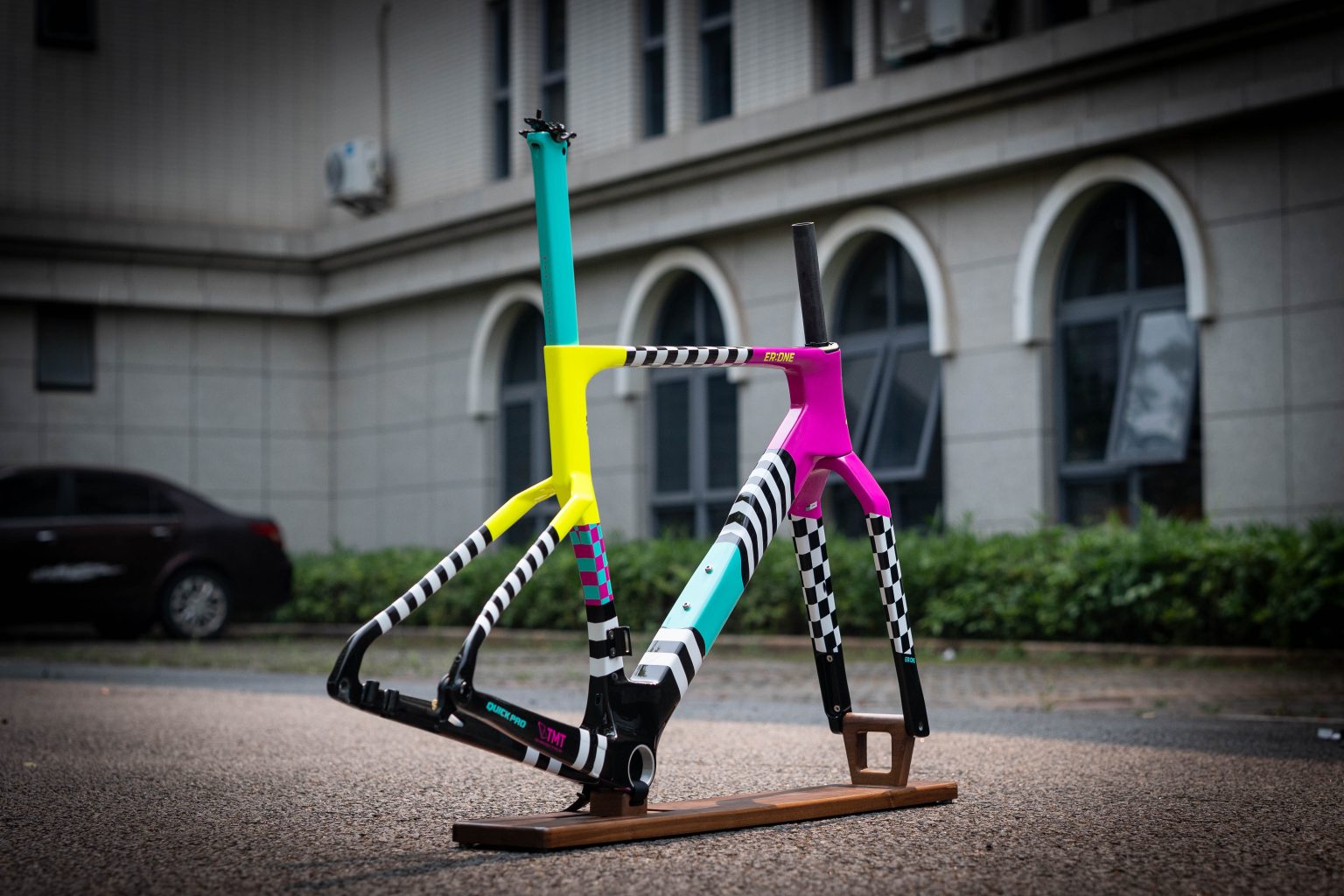 QUICK PRO ER:ONE AERO Road Bike FRAMESET – Panda Podium